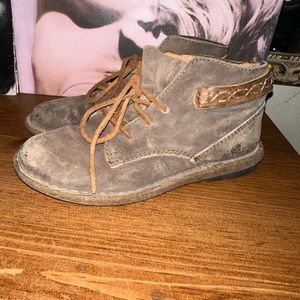 Born | Shoes | Born Boots Womens Sz 8 Calyn Ankle Bootie Brown Leather ...